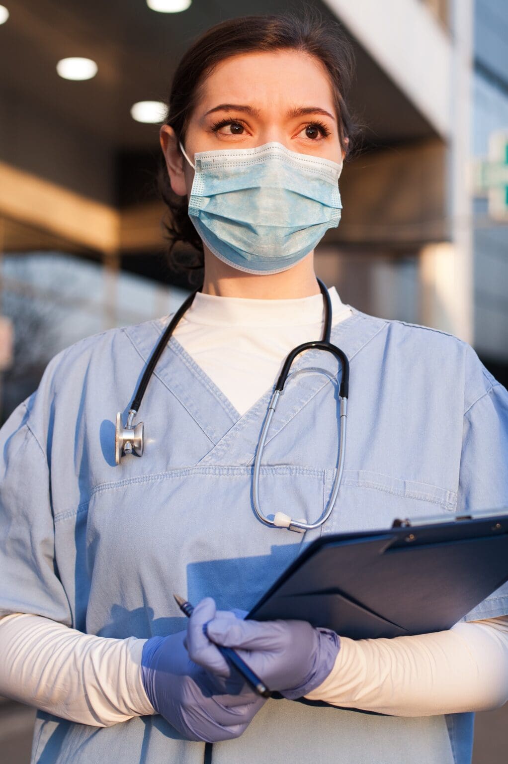 Become An NHS Worker: Your Full Guide For 2025 👩🏽‍⚕️