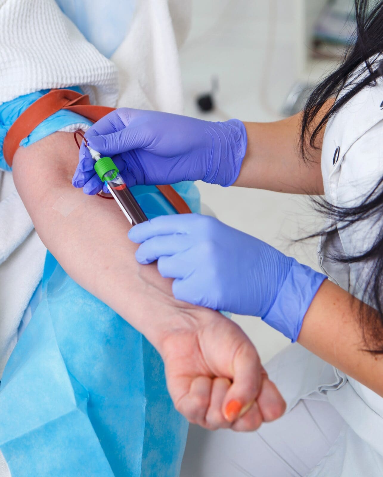 Phlebotomist Qualifications Guide 2025 | Your Course Guide