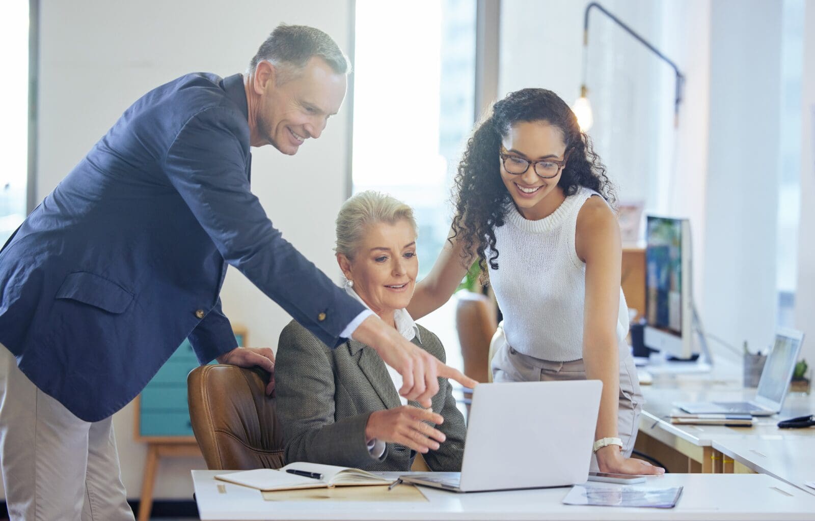 Qualifications To Become A Business Administrator In 2025